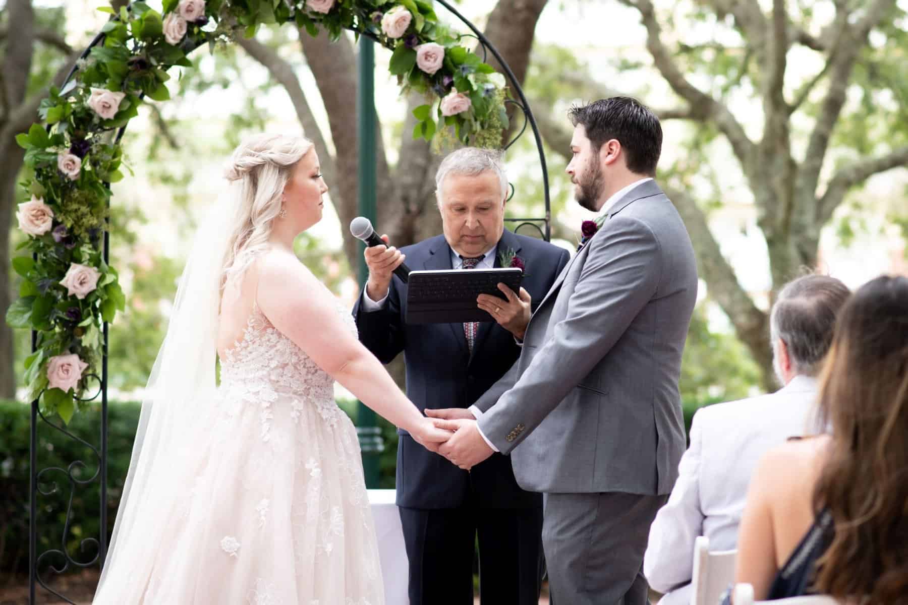 October Wedding Ideas | The Swan Wedding of Tiffany and Ross - Just Marry!