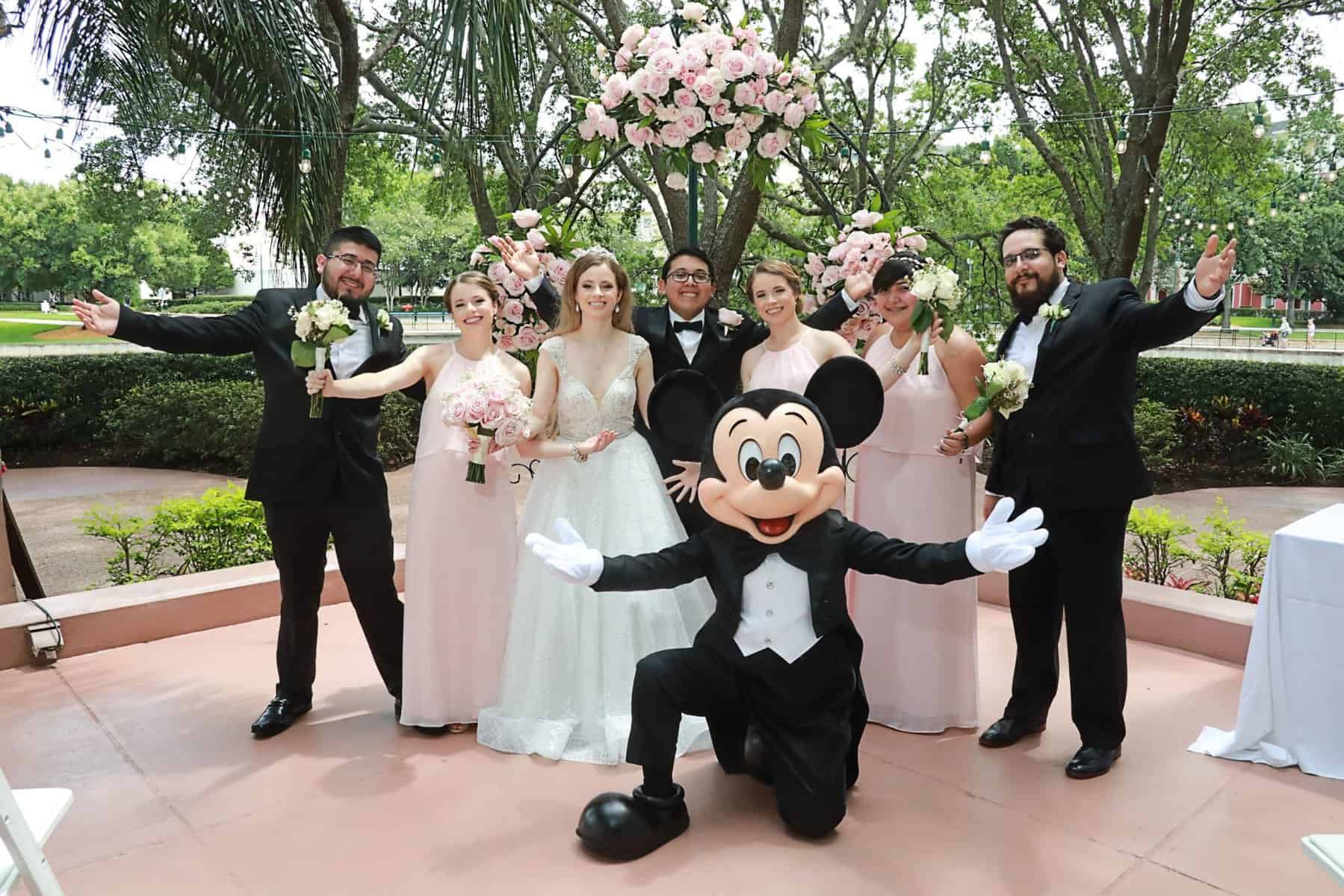 Swan and Dolphin Wedding | The Real Wedding of Sarah and Christopher ...