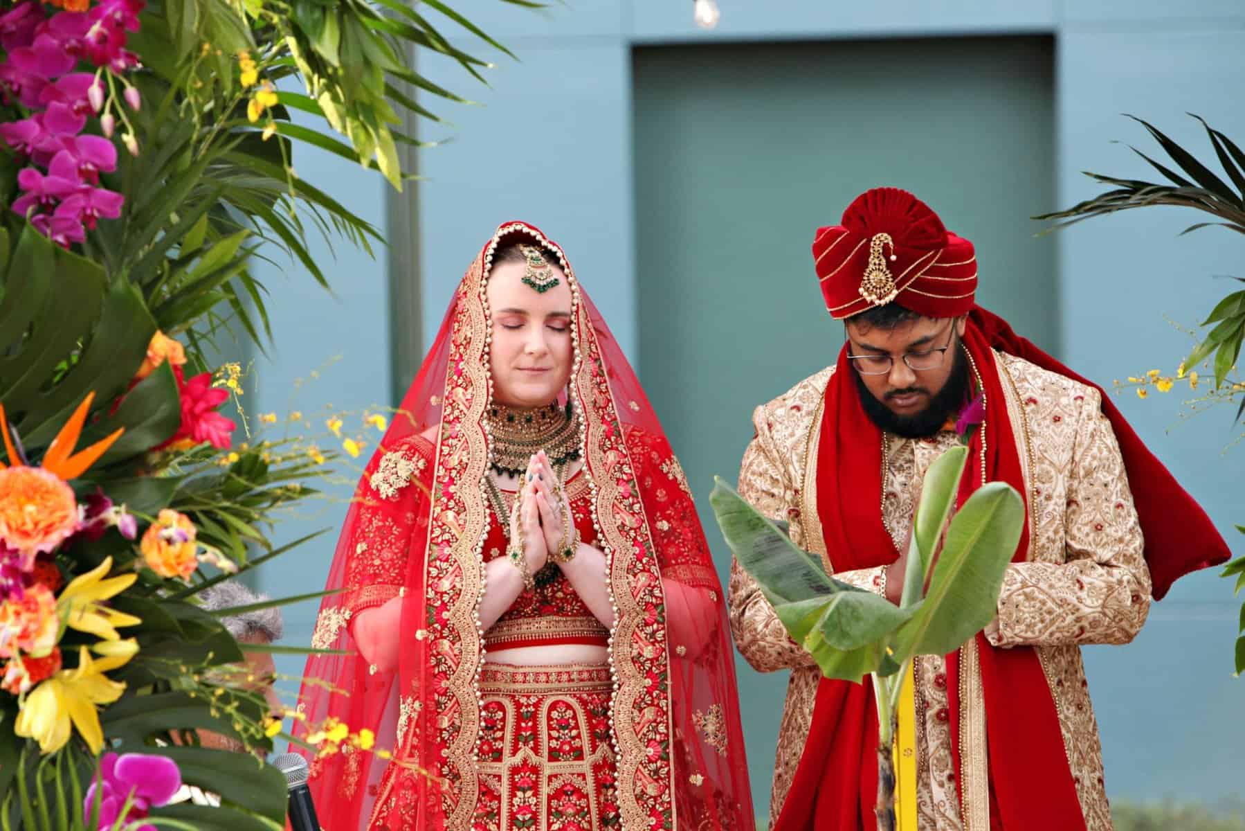 Multicultural Wedding | Amanda and Rajkumar at the WDW Swan Resort - Just Marry!