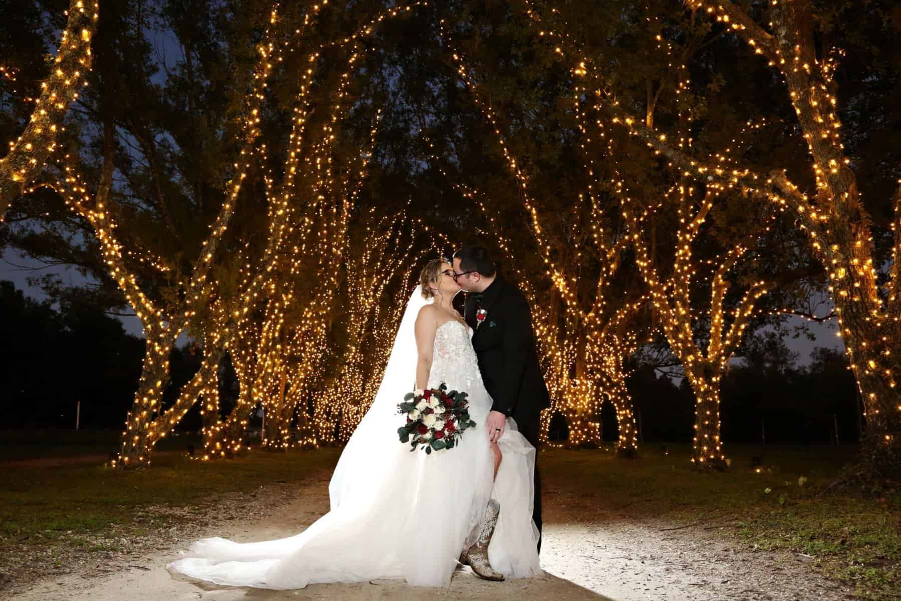 Christmas Wedding Theme | Danielle and Andrew at Ever After Farms ...