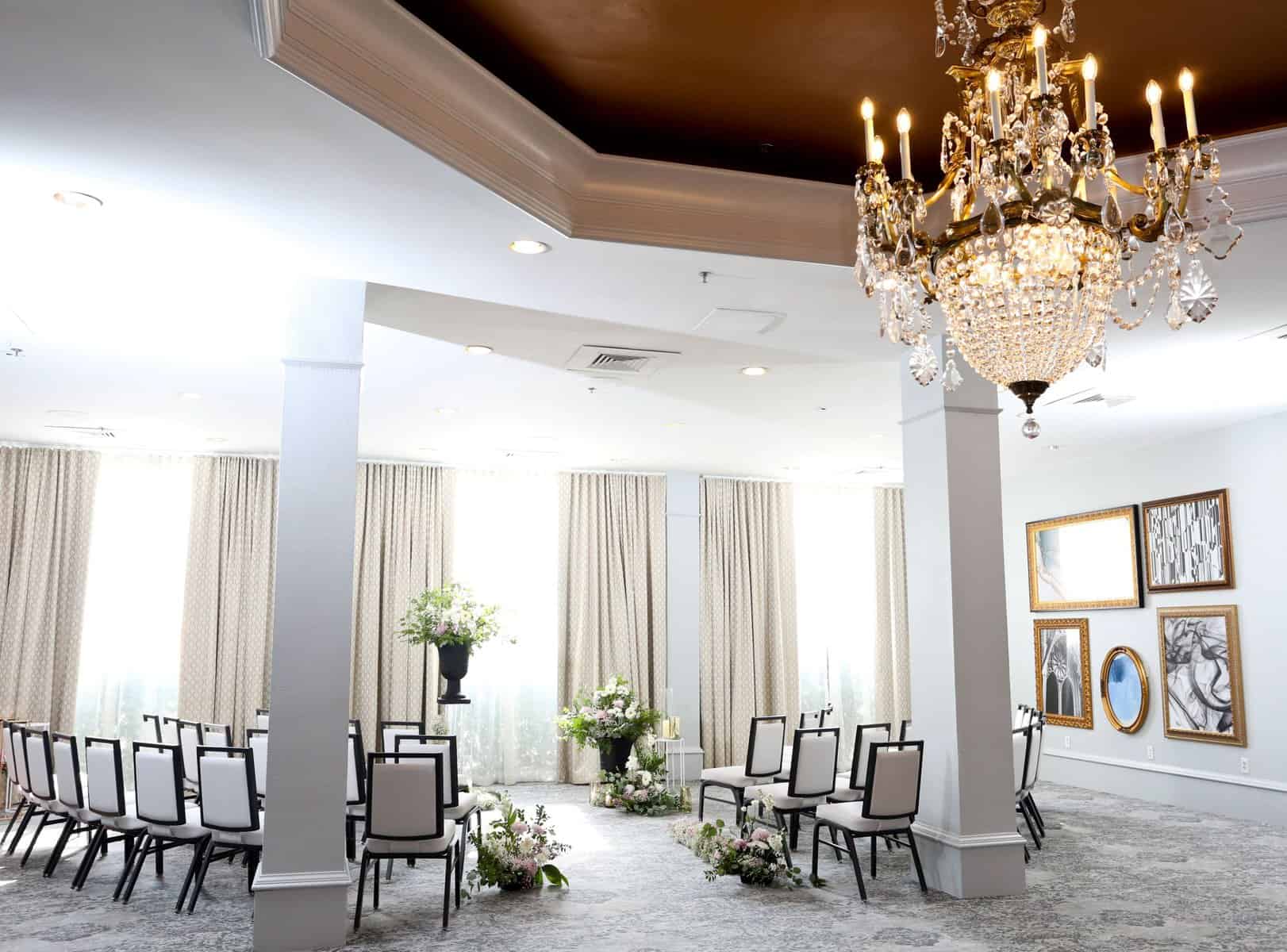 Castle Hotel - Just Marry!