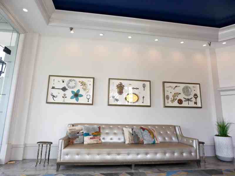 Castle Hotel - Just Marry!