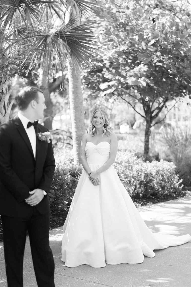 Trendy Wedding | Morgan and Allen at the WDW Swan Reserve - Just Marry!