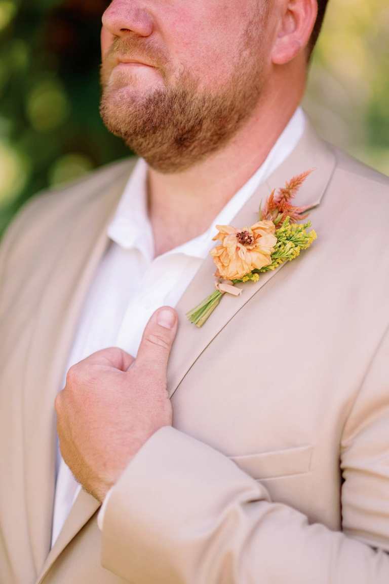 Savannah and Pearce’s Colorful Spring Wedding at the Hard Rock Hotel ...