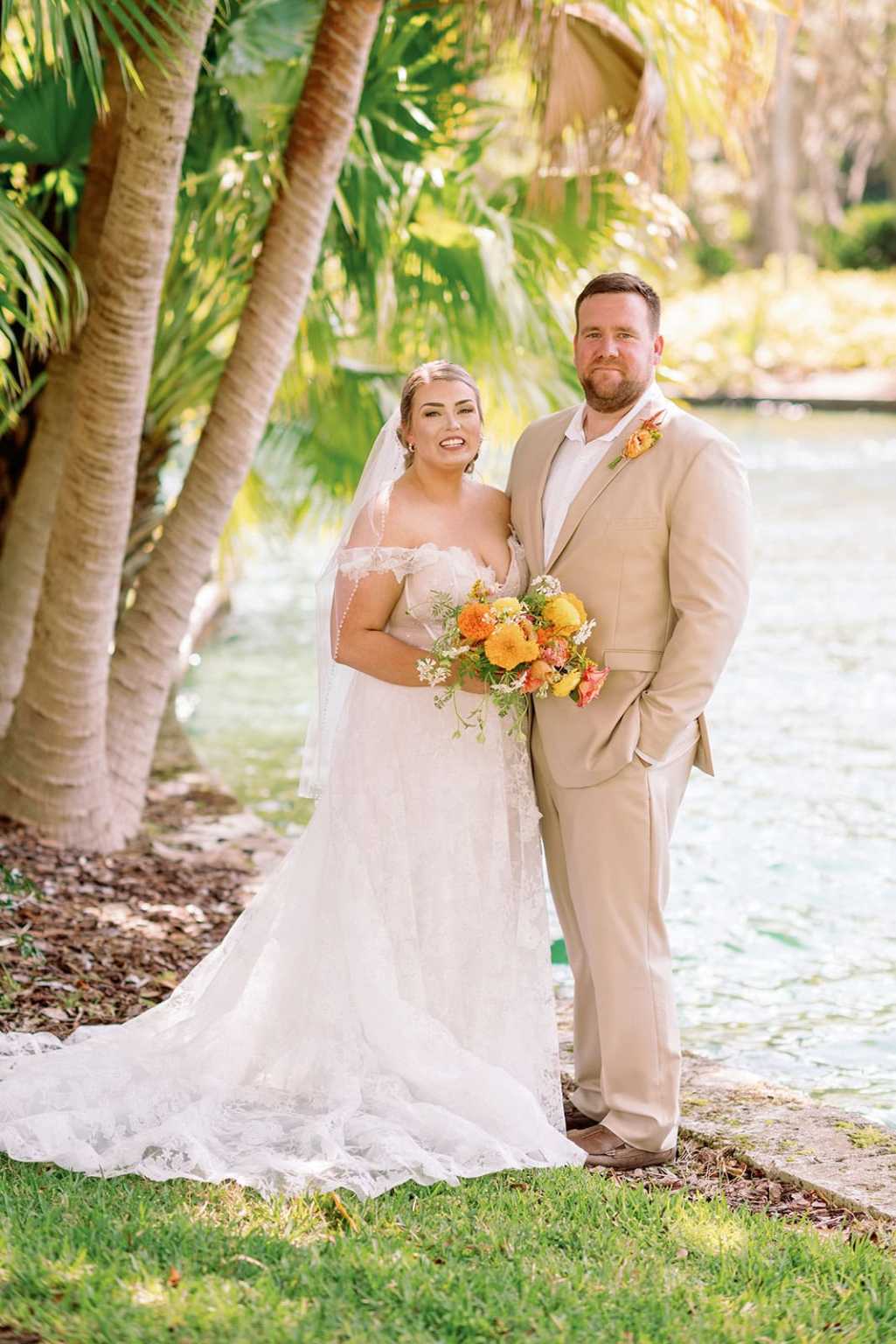 Savannah and Pearce’s Colorful Spring Wedding at the Hard Rock Hotel ...