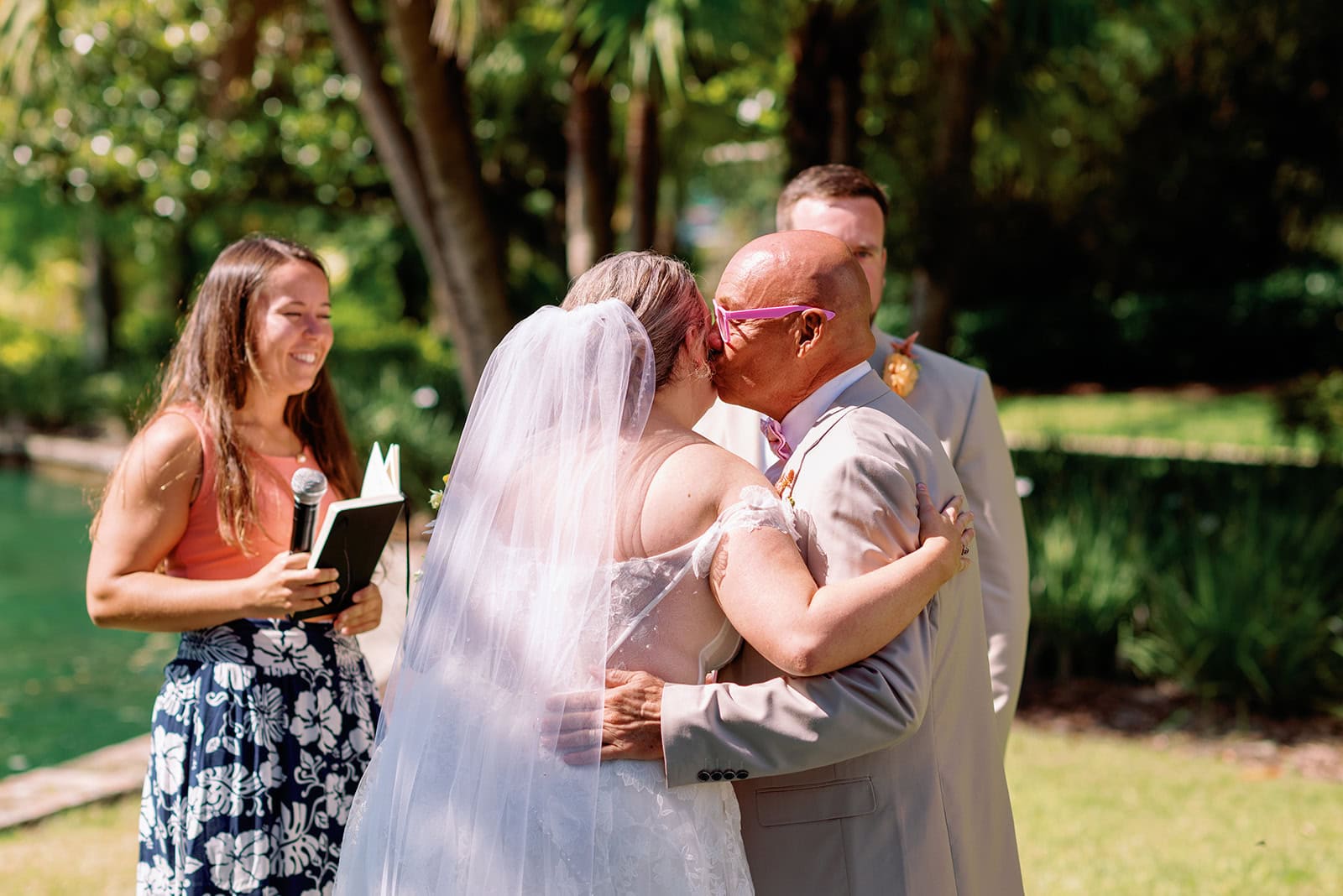 Savannah and Pearce’s Colorful Spring Wedding at the Hard Rock Hotel ...