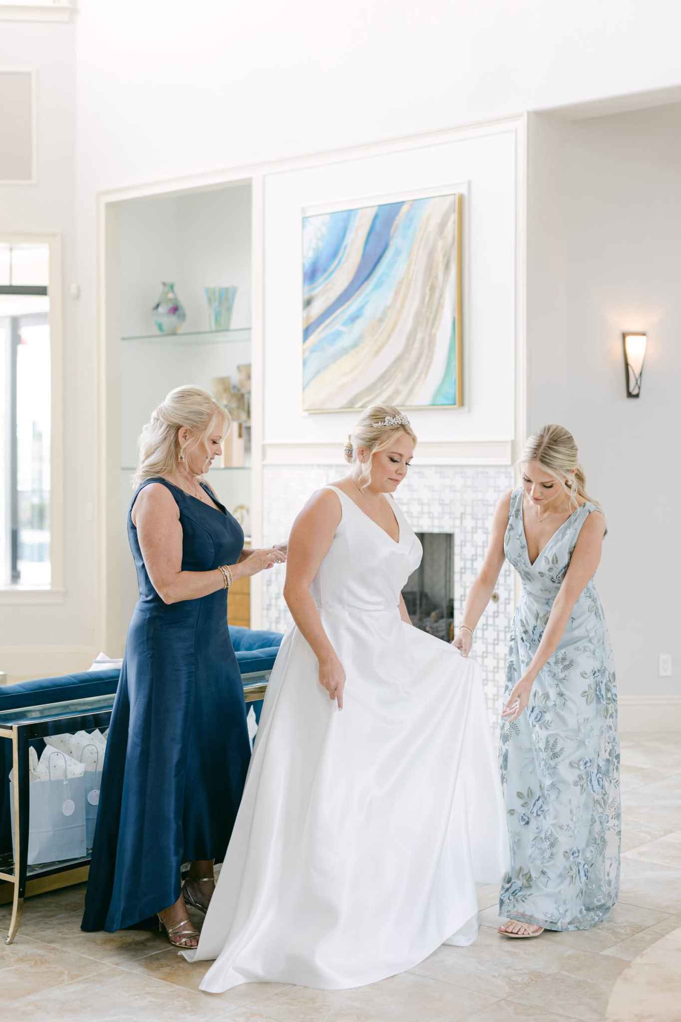 Soft Blue Wedding Theme | Madalyn and Zachery at Reunion Resort - Just ...