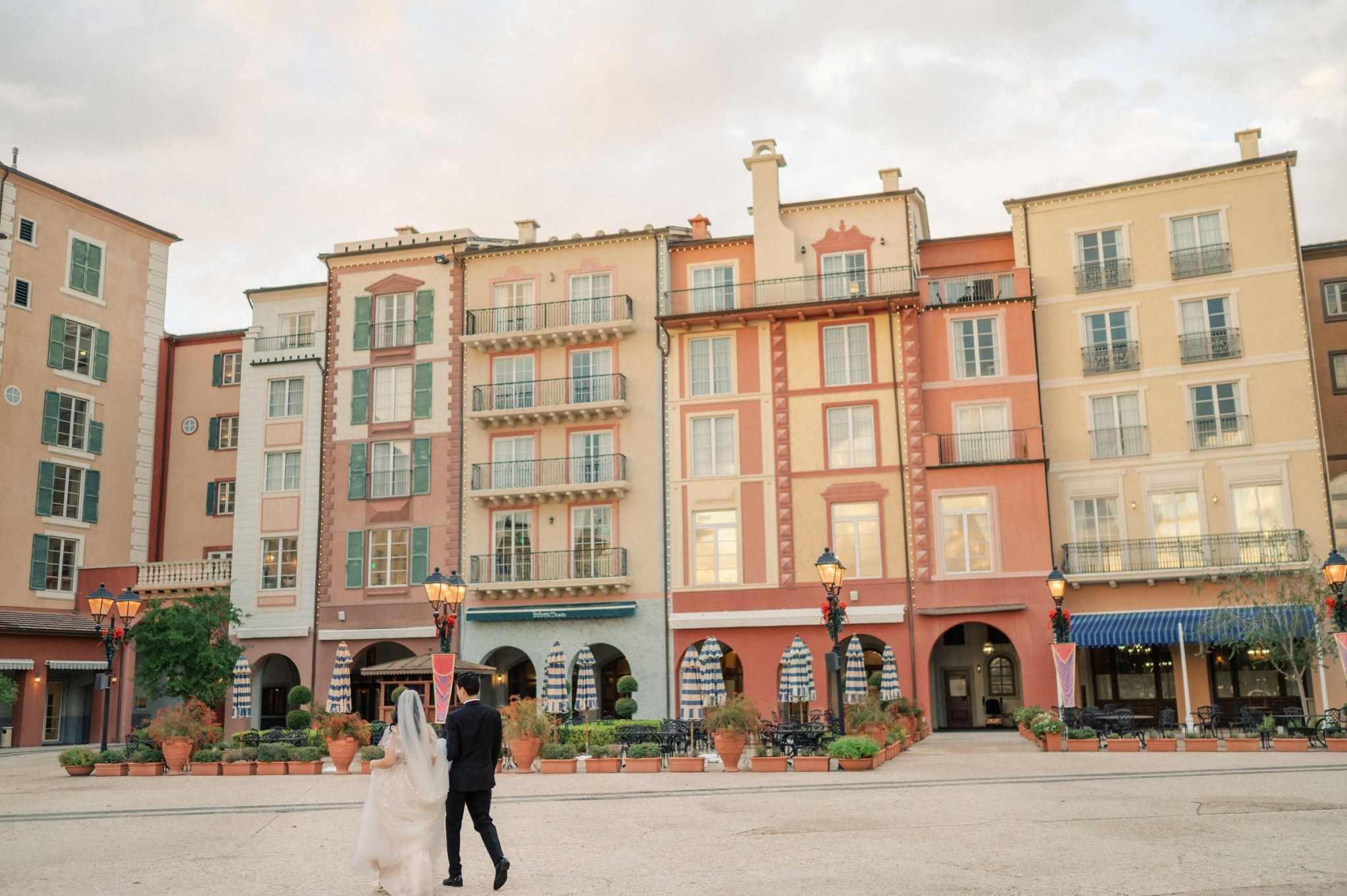 Francheska and Justin’s Whimsical Wedding at the Portofino Bay Hotel ...